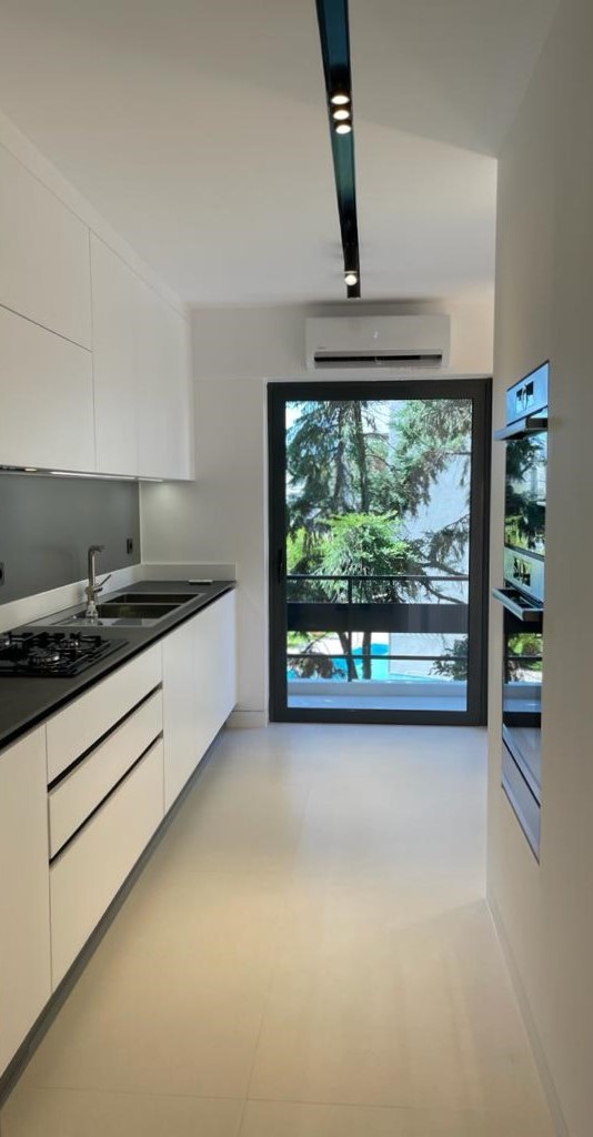 iLand - Real estate development and construction in Greece